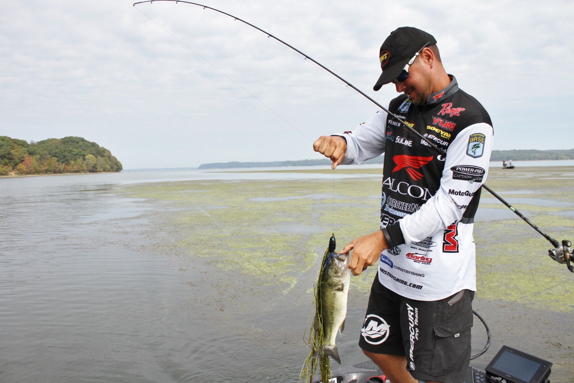 Advanced Angler How-to Video - Frog Fishing with Jason Christie